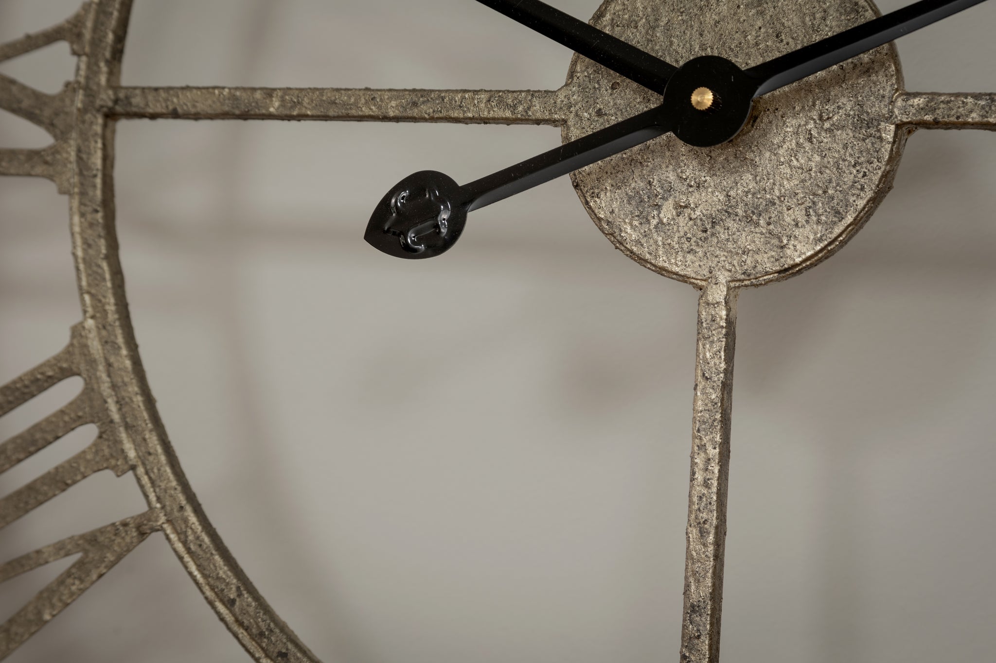 Weathered Wood and Metal Cut Out Clock – The Orchard Home and Gifts
